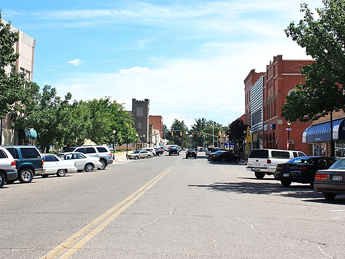 La Junta's downtown features classic brick buildings and genuine small-town charm. Where your retirement dollars find their happy place!