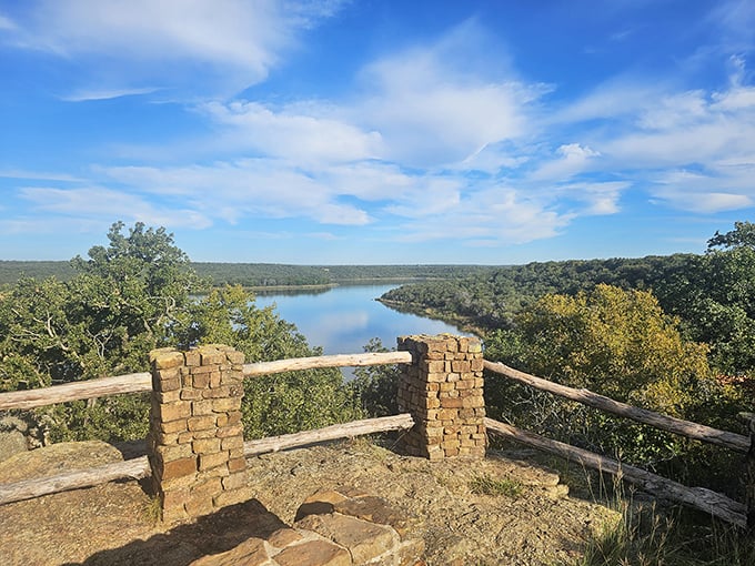 That stone overlook frames the water view like a postcard come to life, minus the cheesy caption.