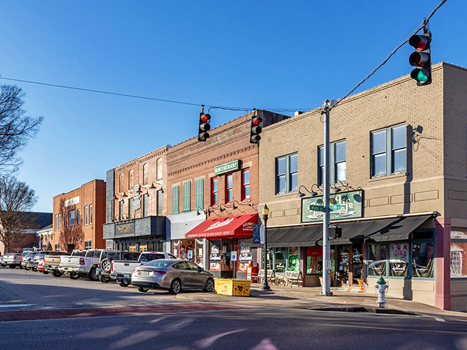 The "It's the Real Thing" mural in Murray speaks truth &ndash; real affordability in a real Kentucky town.