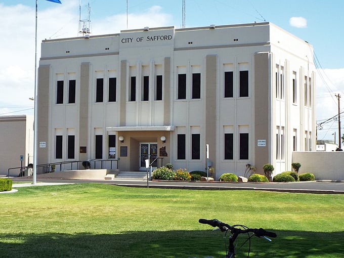 Small-town charm meets big-time savings in Safford, where retirement feels like coming home to family.