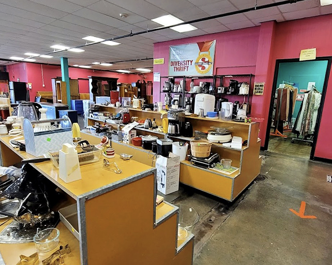 Small appliances stand at attention like kitchen soldiers, ready to be drafted into new culinary battles in someone else's home.