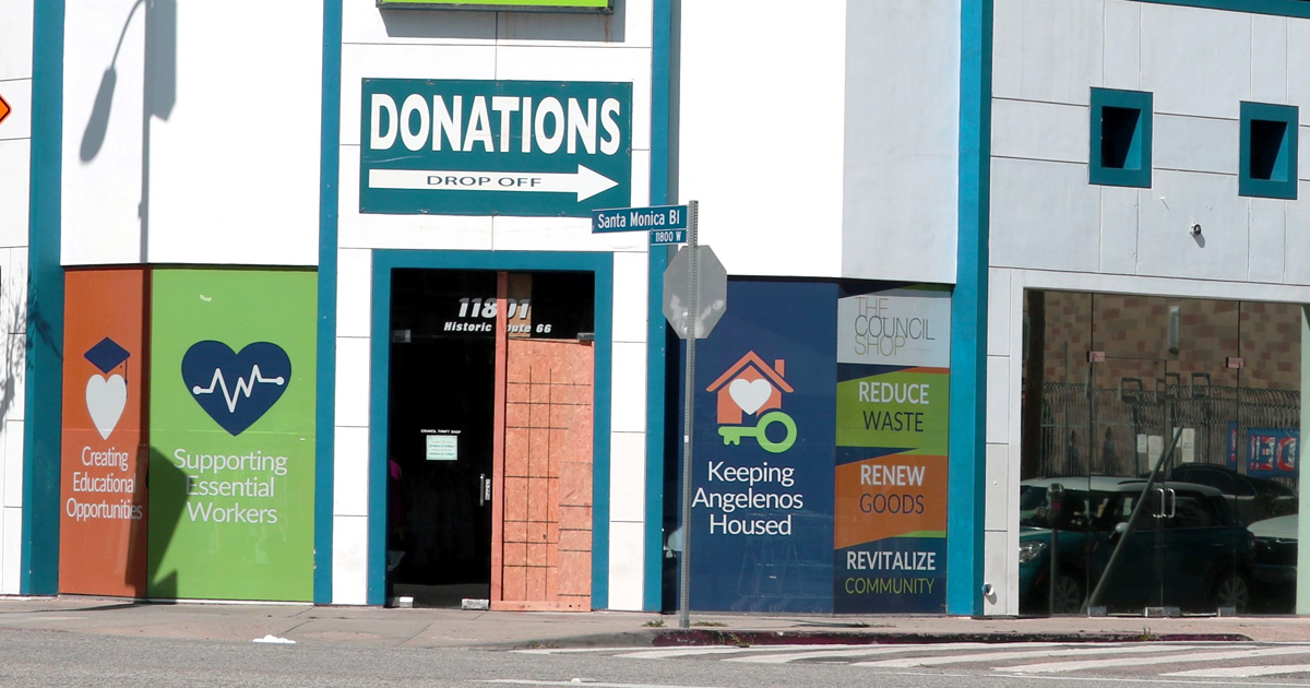 The Enormous Secondhand Shop In California Where $30 Fills Your ...