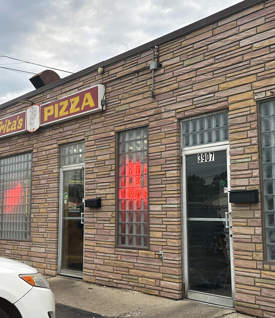 best pizzeria ohio unassuming ftr