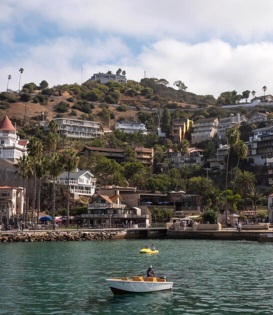 california dreamy town serene ftr