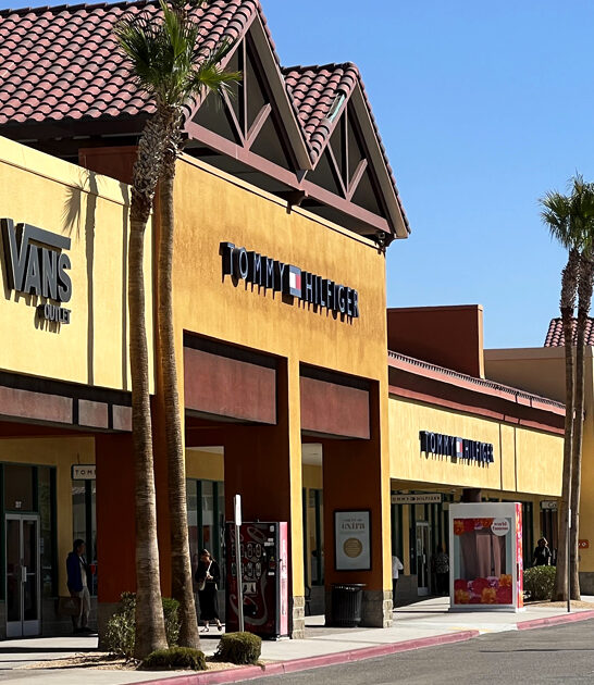 california prominent mall shopping ftr