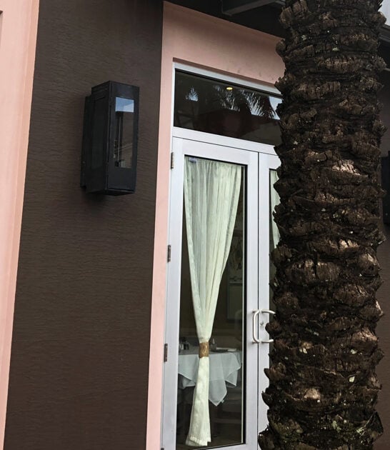 charming florida restaurant onion ftr