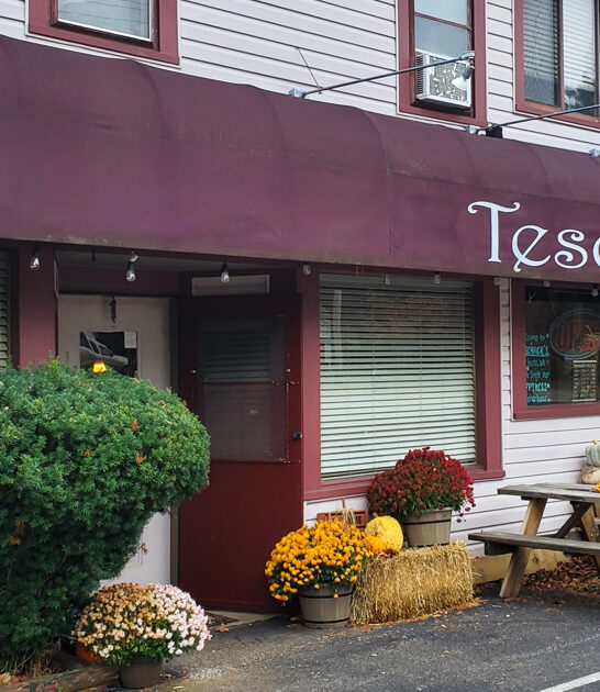 charming tavern decent ohio ftr