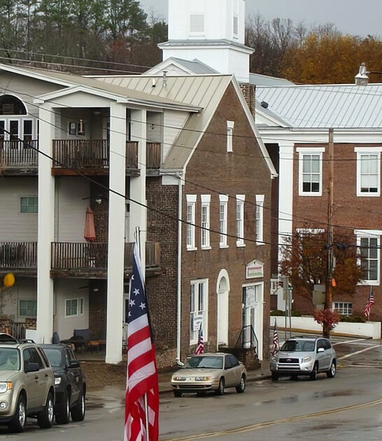 charming town beautiful tennessee ftr