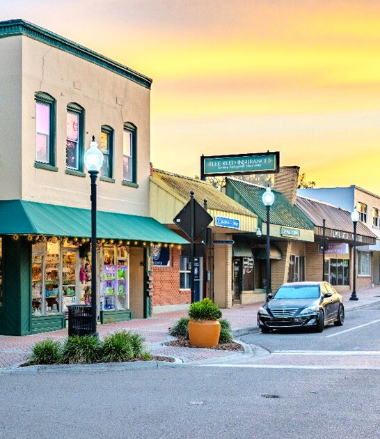 charming town florida retiring ftr