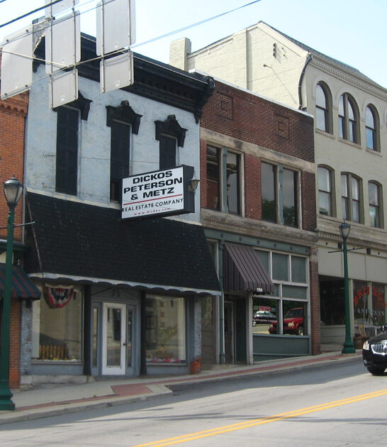 charming town indiana under ftr