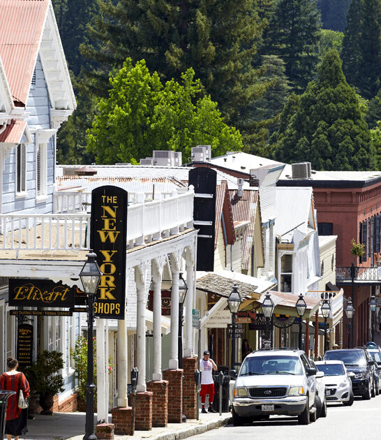 charming towns california hallmark FTR