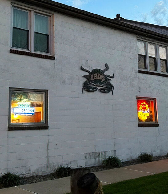 classic decent delaware tavern ftr