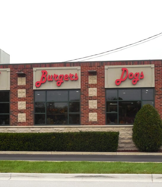 cobb salad restaurant illinois FTR