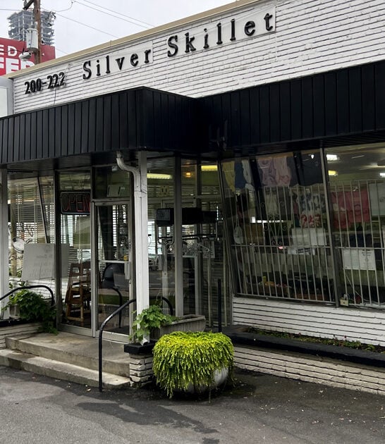 coconut georgia cream pie ftr