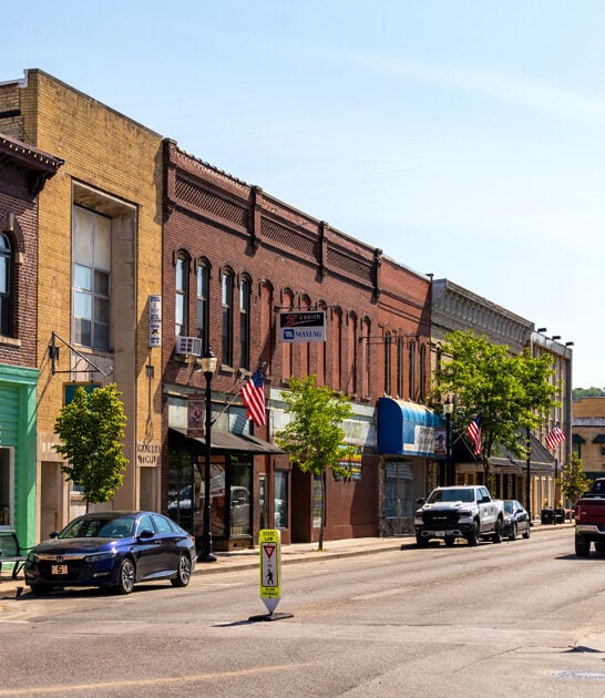 comfortable peaceful towns wisconsin ftr