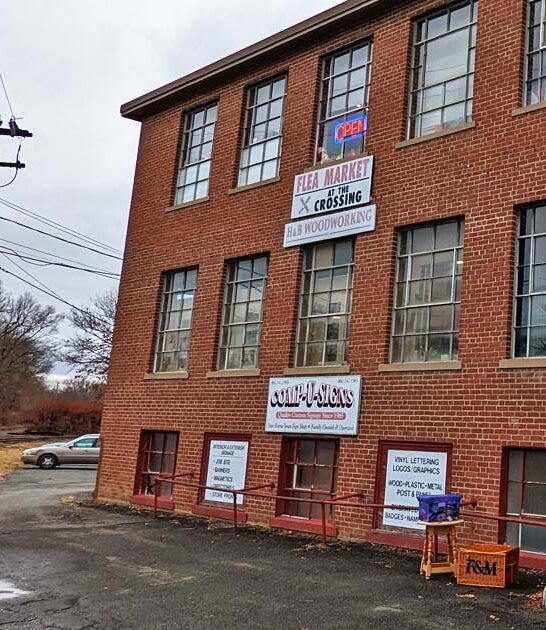 connecticut flea markets bargains ftr