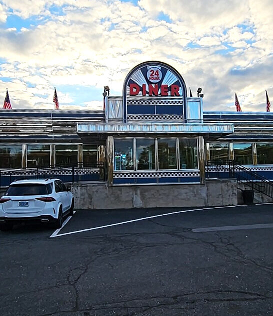 connecticut vintage diners drive ftr