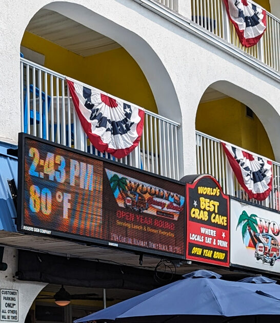 delaware crab sandwich restaurant ftr