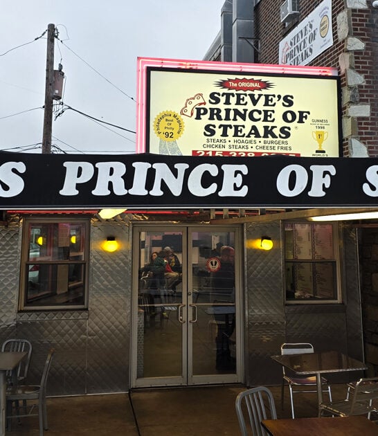 delectable cheeseburgers pennsylvania restaurant ftr