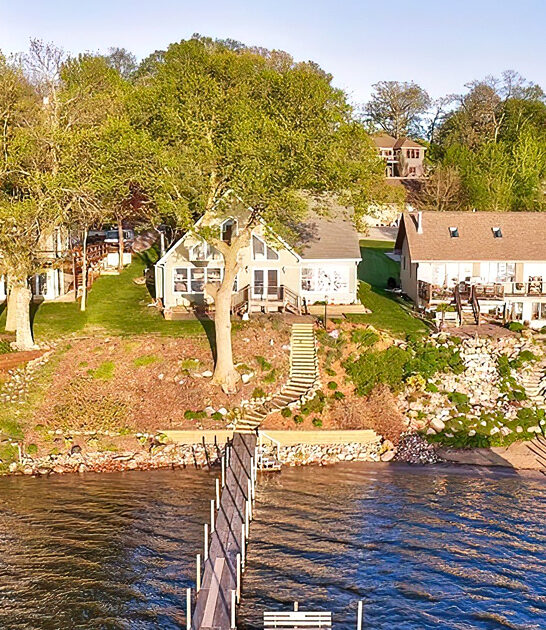 delightful lake towns iowa ftr