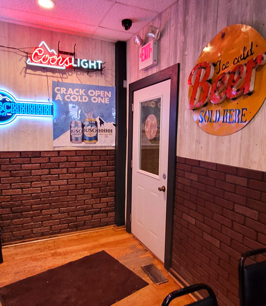 delightful tiny restaurant iowa ftr