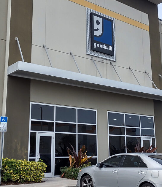 discount store enormous florida ftr