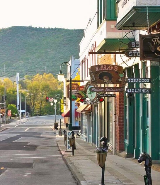 dreamy california picturesque town ftr