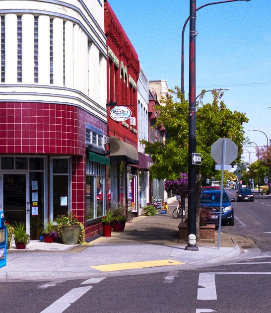 dreamy idaho town wonderfully ftr