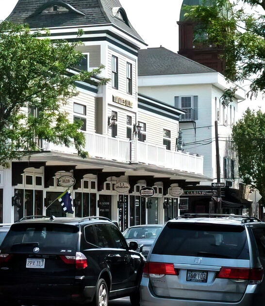 dreamy rhode island town ftr