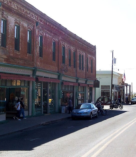 The Dreamy Town In Arizona That&rsquo;ll Make You Feel Like You&rsquo;re In A Living Postcard