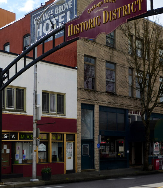 dreamy towns oregon feel ftr