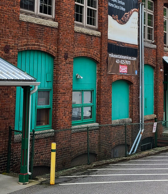 enormous antique rhode island ftr