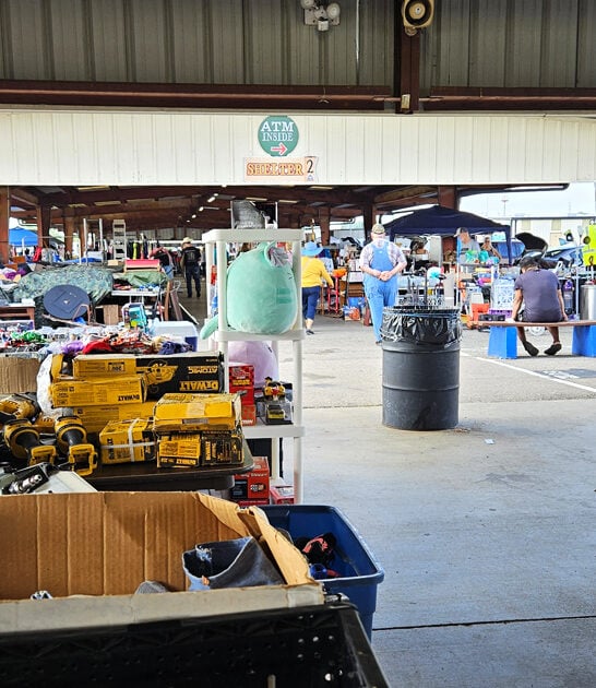 enormous ohio flea wonderland ftr