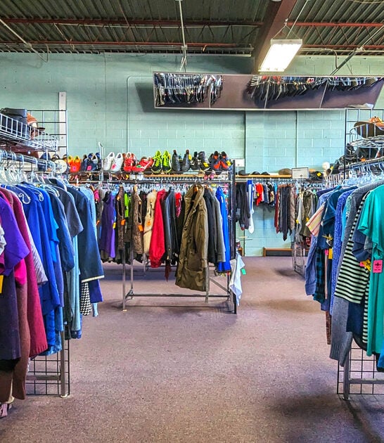 enormous shops michigan costco ftr