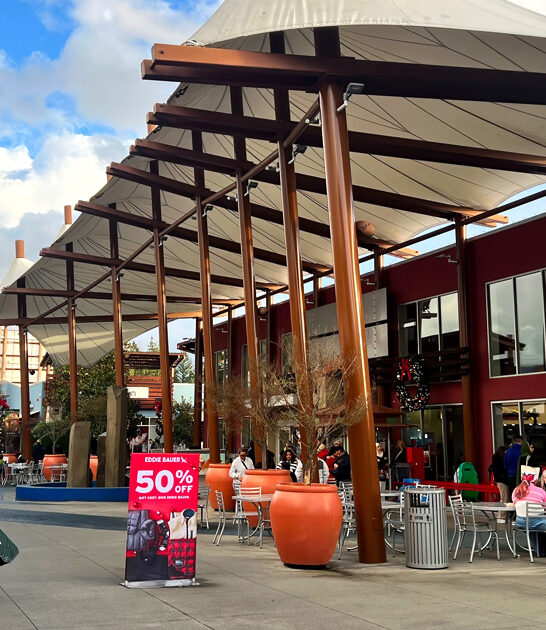 enormous washington outlet mall ftr