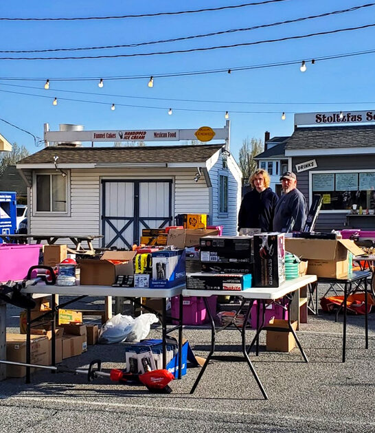 expansive flea market pennsylvania ftr