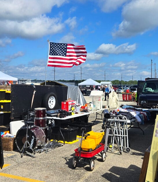 fantastic flea market wisconsin ftr