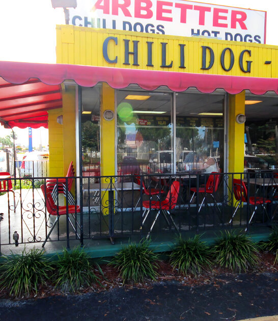 florida mouthwatering chili dogs ftr