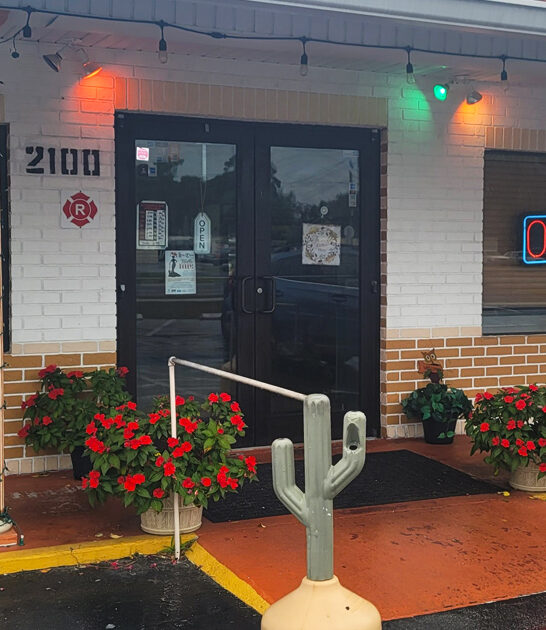 florida mouthwatering omelet locals ftr