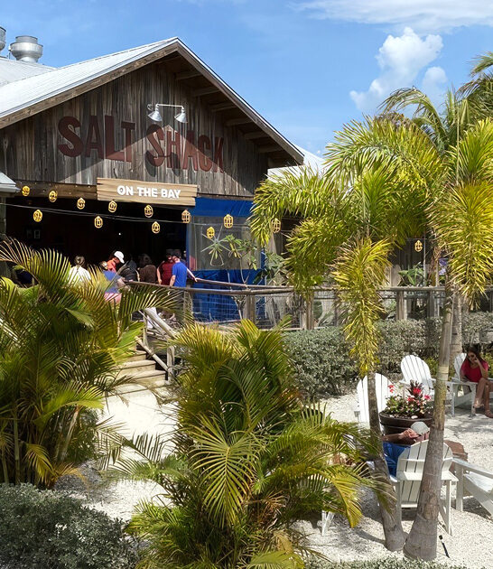 florida restaurants cakes crab ftr