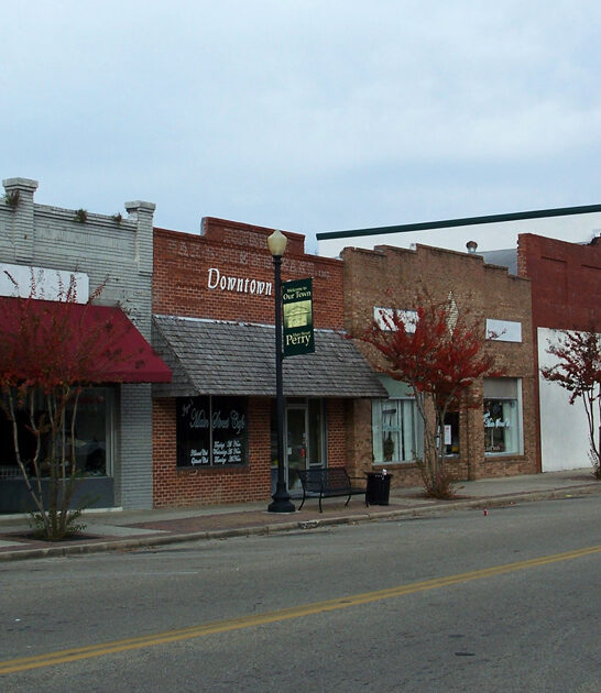 florida town relaxed lifestyle ftr