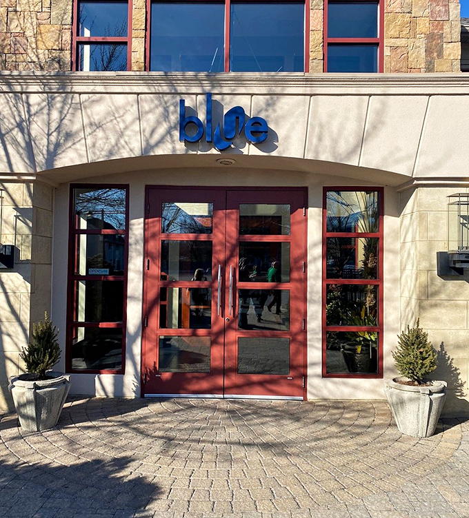 Step through those red doors, and you&rsquo;re entering crab cake paradise right here in Bethlehem.