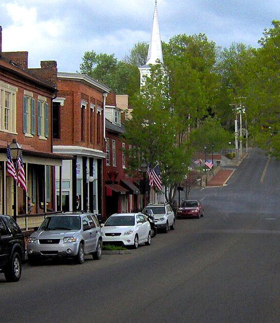 getaway tennessee town historic ftr