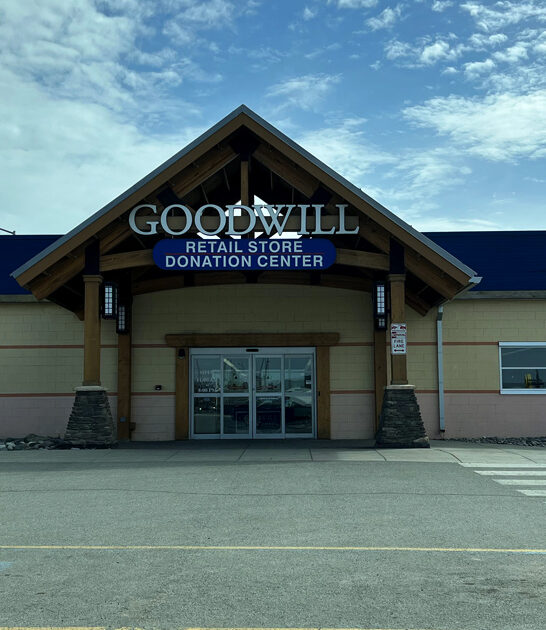 gigantic alaska thrift store ftr