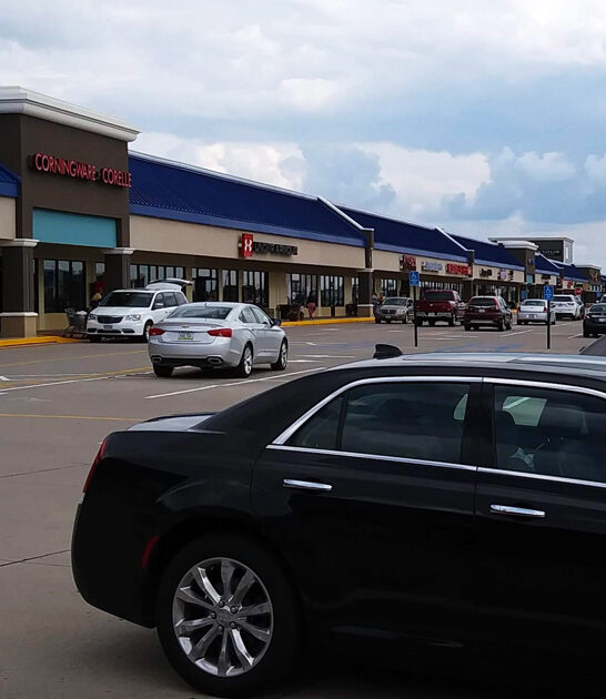 gigantic outlet mall iowa ftr