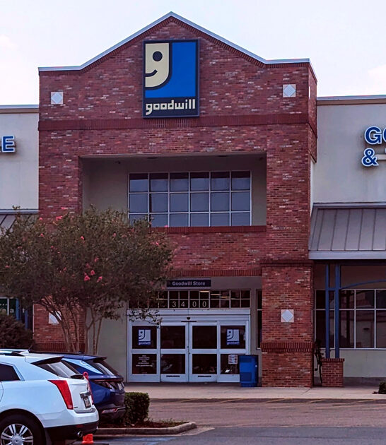 gigantic shop secondhand louisiana ftr