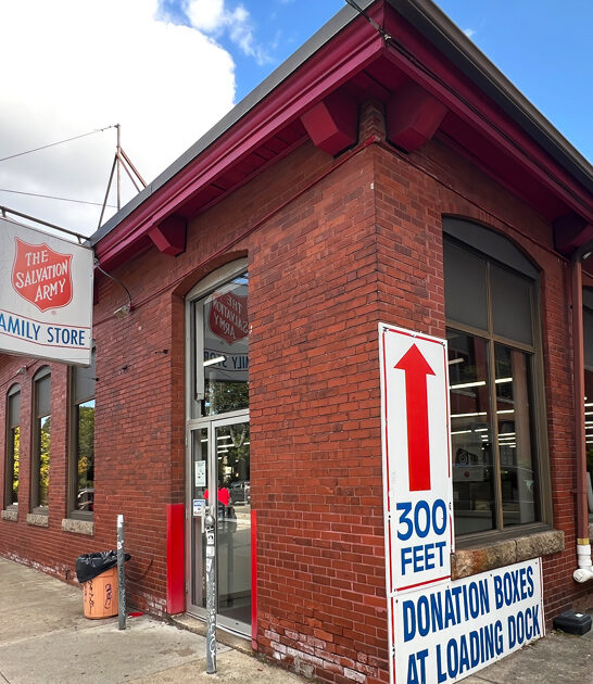 gigantic shops rhode island ftr