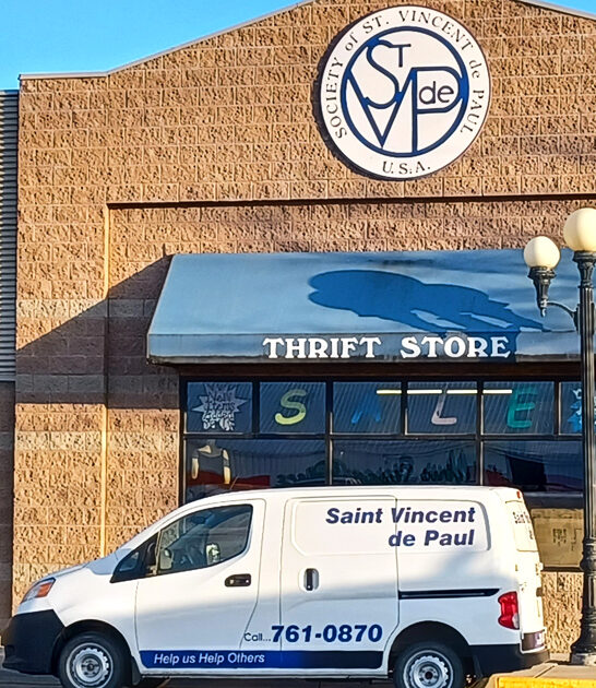 gigantic store montana shopping FTR