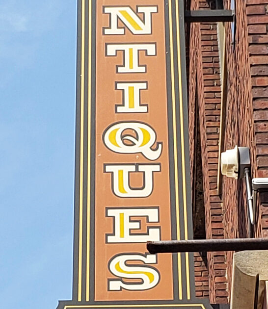 gigantic vintage store wisconsin ftr