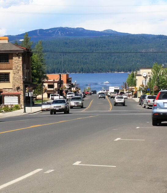 gorgeous idaho postcard town ftr